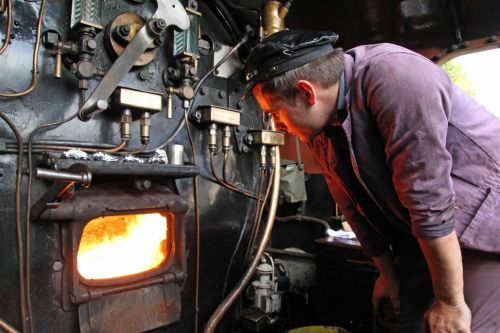 SIX LOCOMOTIVES – SPANNING MORE THAN HALF A CENTURY – MAKE AUTUMN STEAM ...