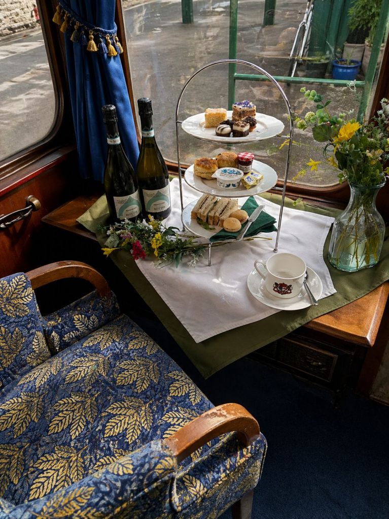 Hawksworth Saloon – The Prosecco Afternoon Tea Express Swanage Railway
