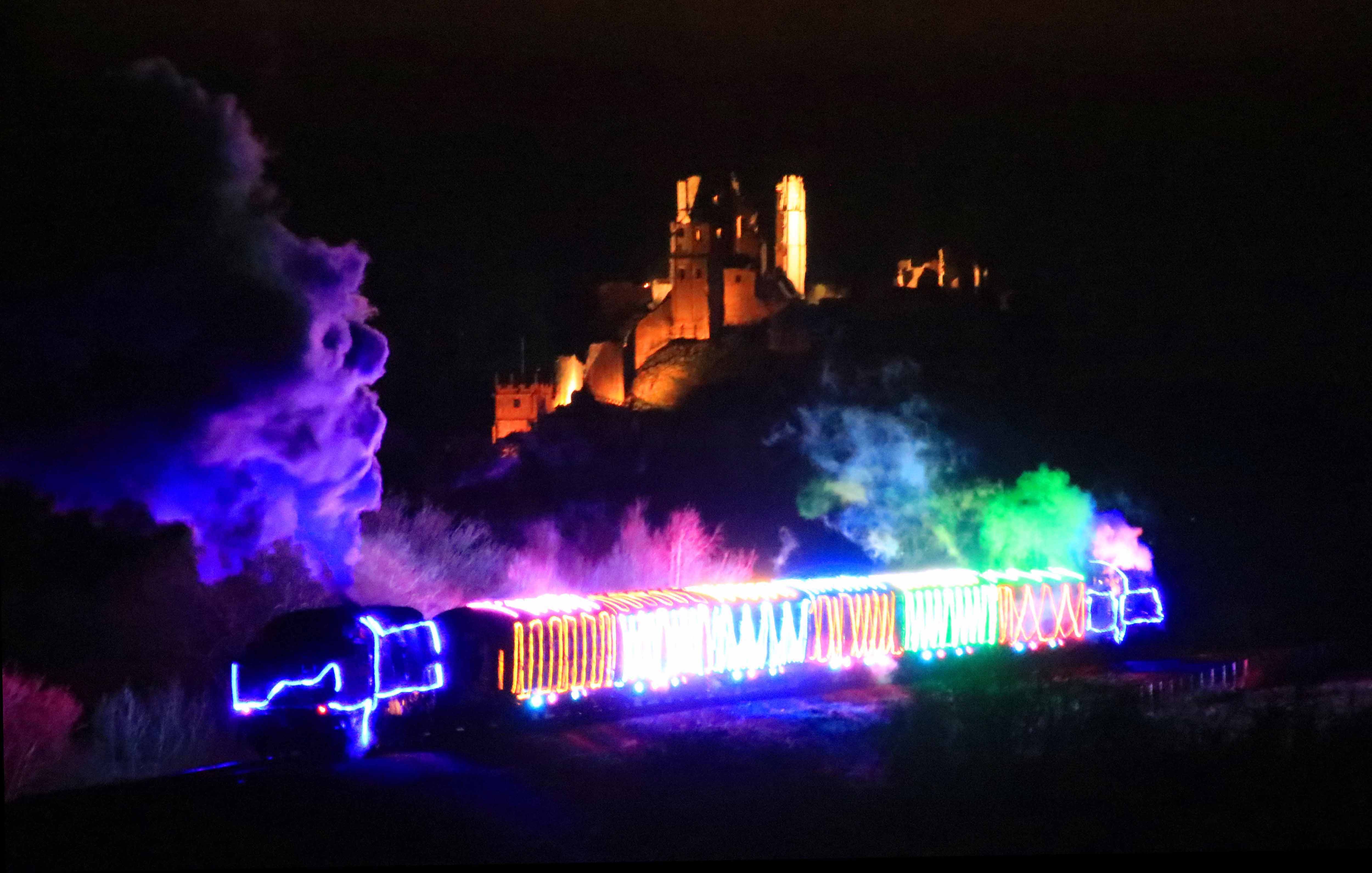 STEAM AND LIGHTS TRAINS TO BRING FESTIVE CHEER TO YOUNG AND OLD THANKS ...